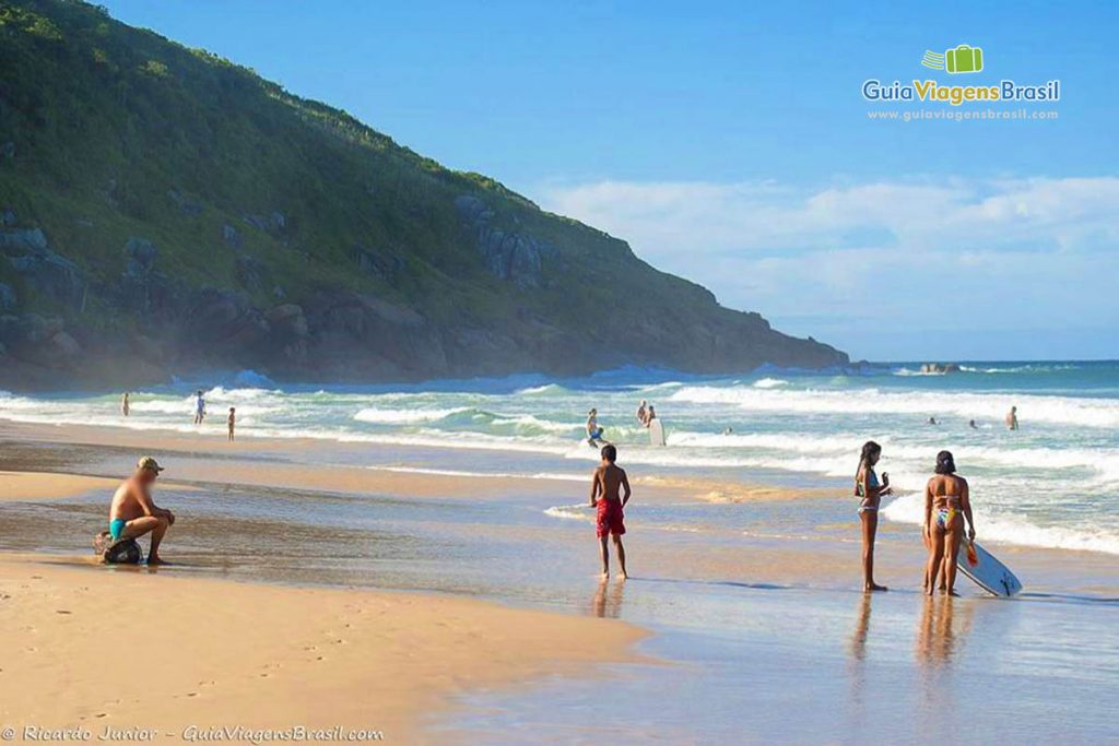 PRAIA DOS INGLESES (SC): o que saber antes de ir, fotos e o que fazer